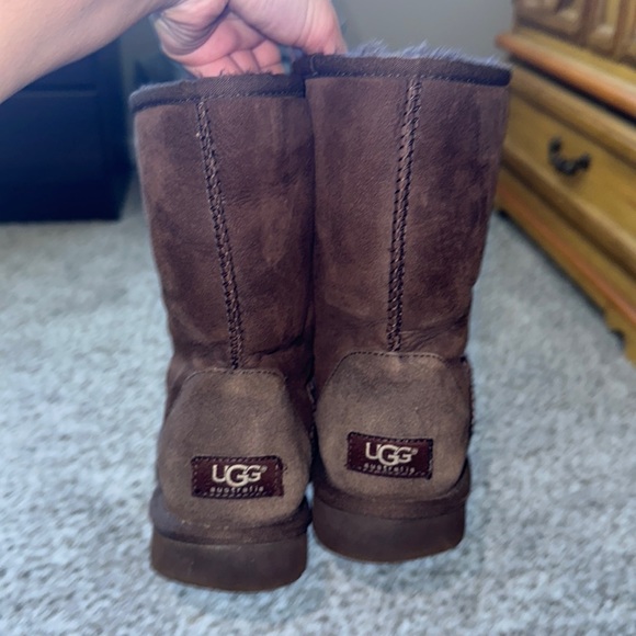 UGG | Shoes | Chocolate Uggs Size 8 | Poshmark